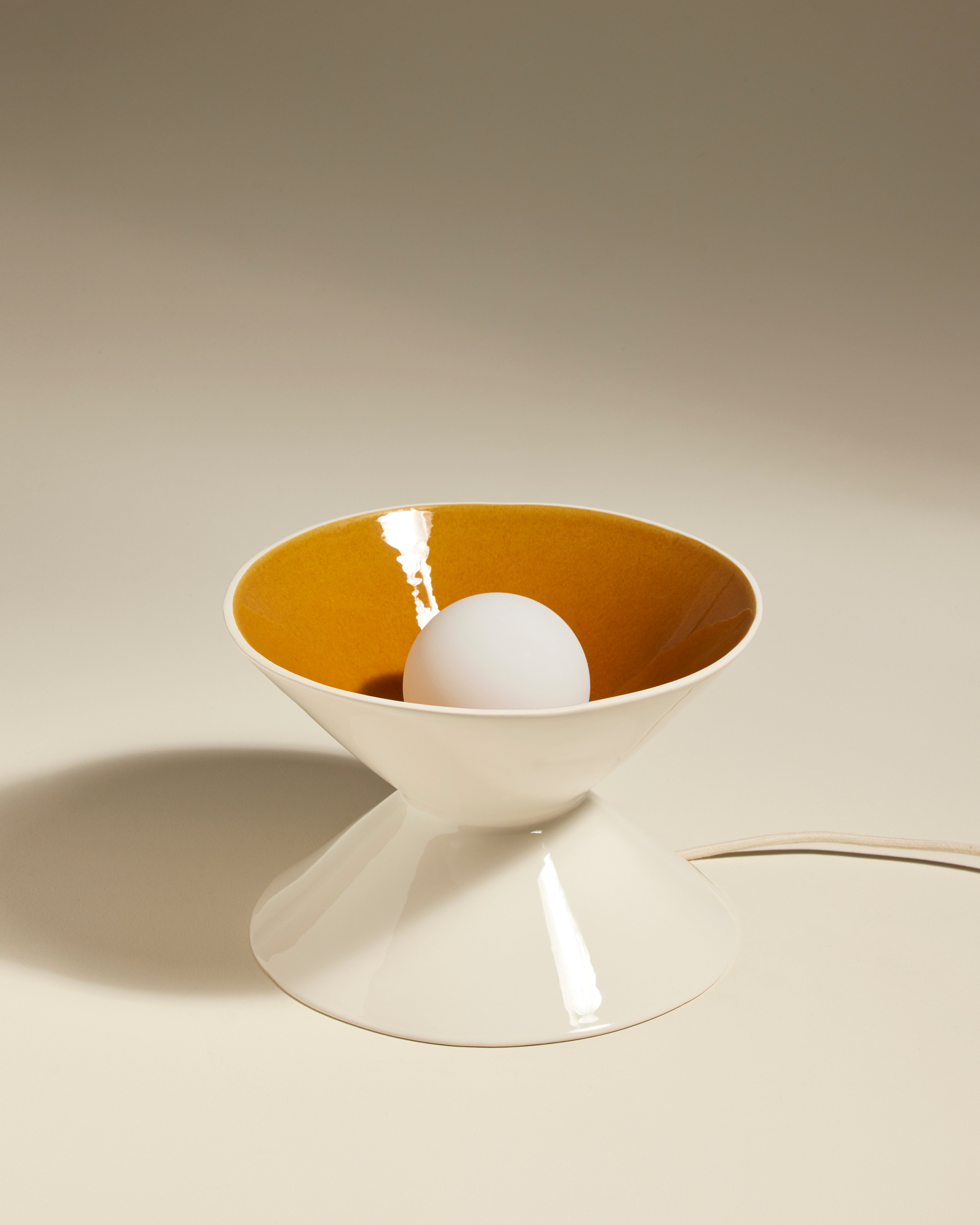 Off Hourglass Table lamp White / Fawn | Maison Sarah Lavoine